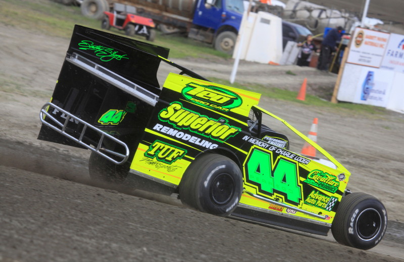 Battle of 44: Anthony Perrego Edges Stewart Friesen At Thunder Mountain ...